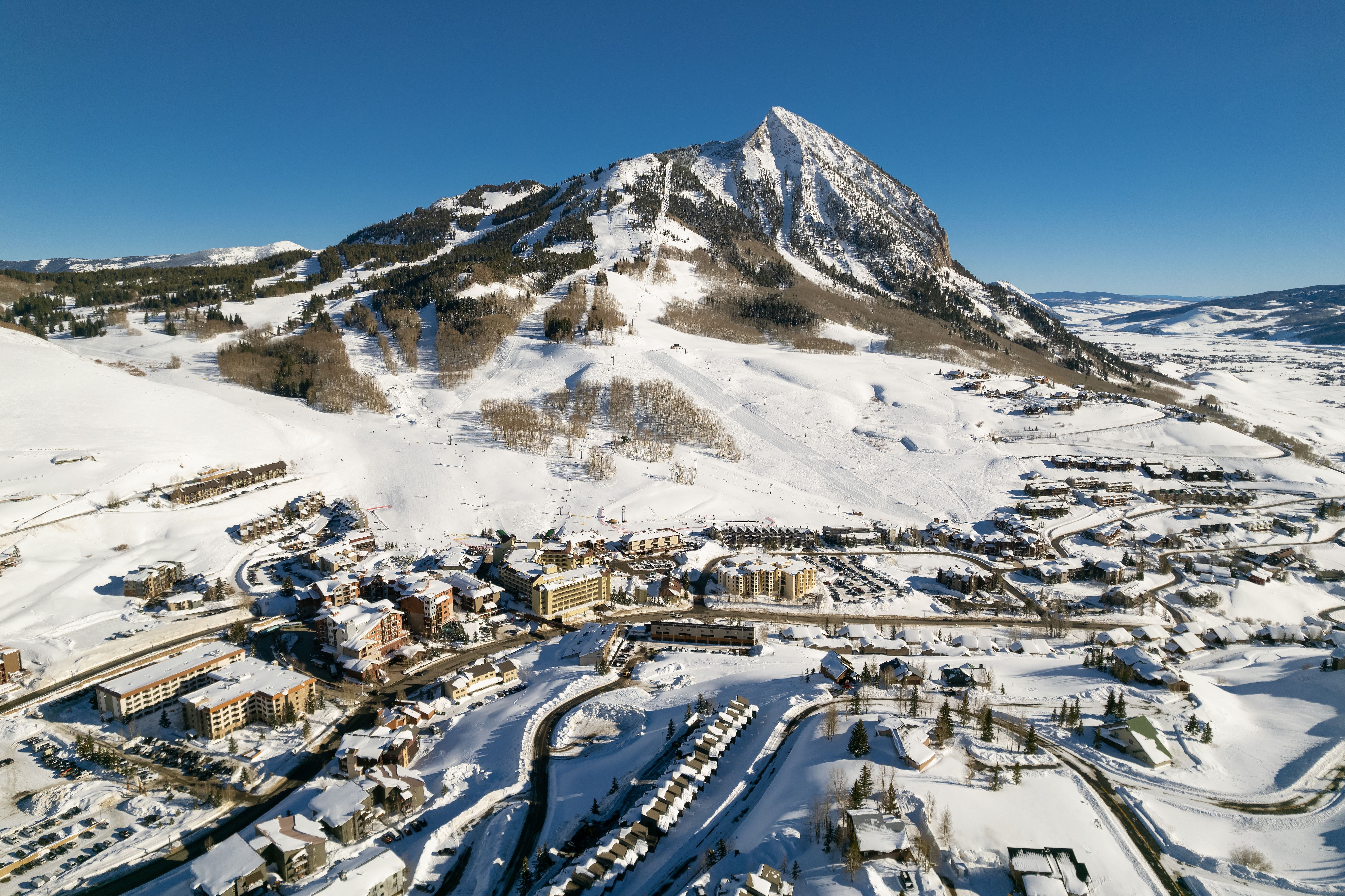 The steepest ski runs in the world | Montec Magazine
